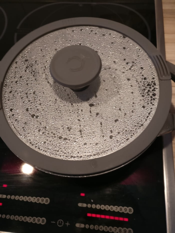 Crofton Topf stinkt gegen Ikea ab